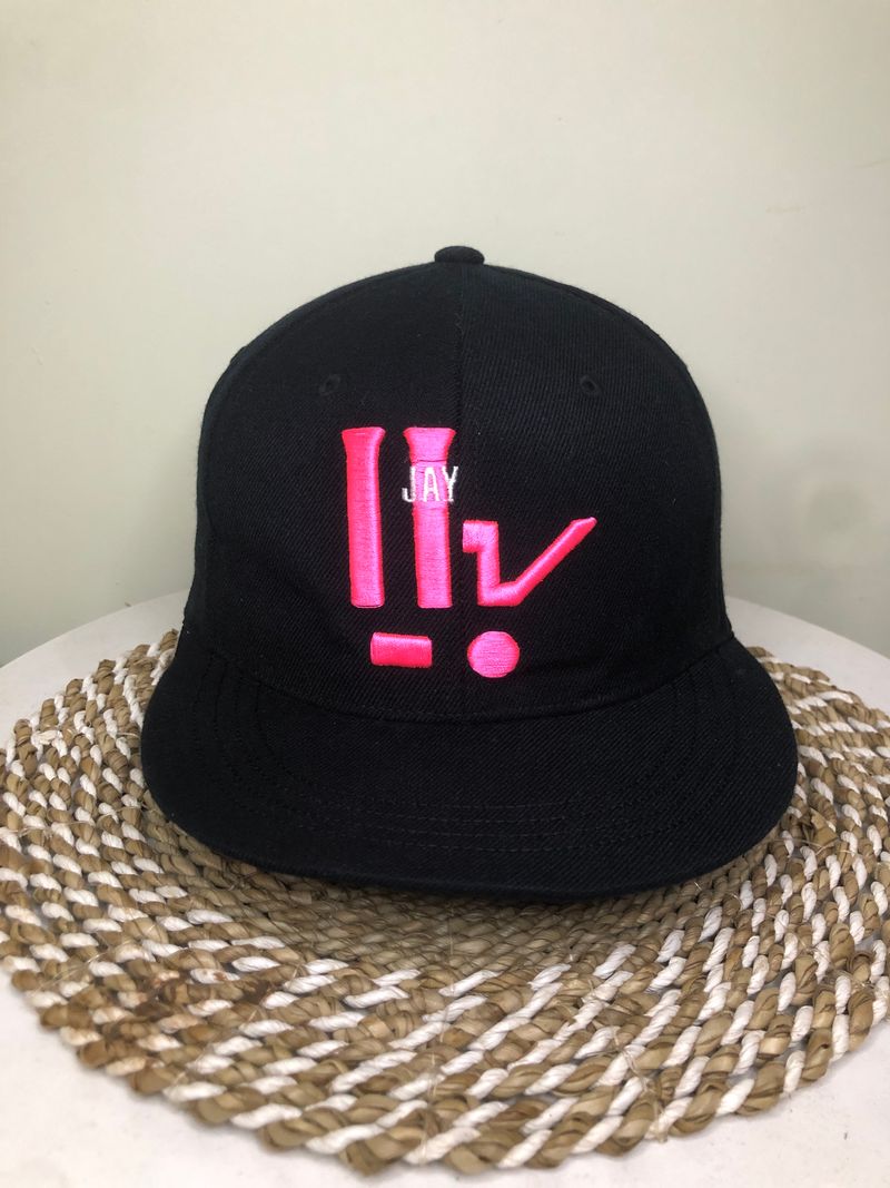 Men's Black Hat - Preloved