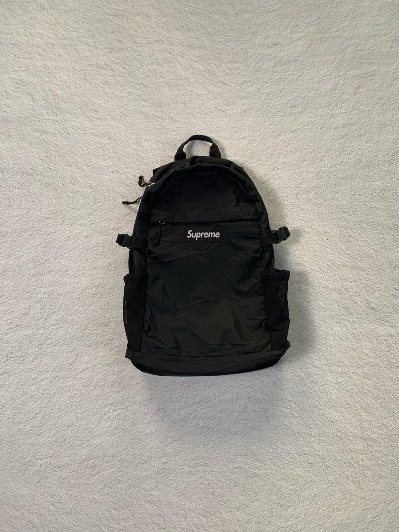 Supreme backpack ( cordura fabric) - Preloved
