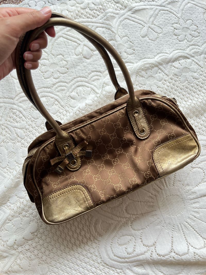 Gucci Vintage Y2K Duffel bags & Holdall Wanita gold tan - Preloved