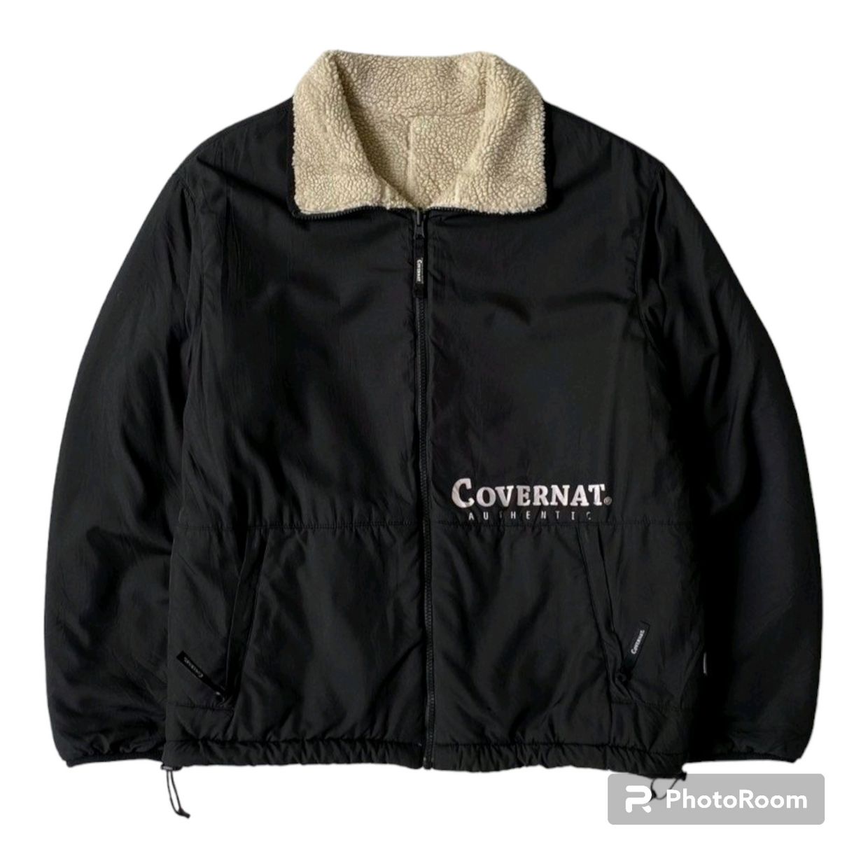 Covernat Streetwear Y2K Puffer jacket Pria white black - Preloved