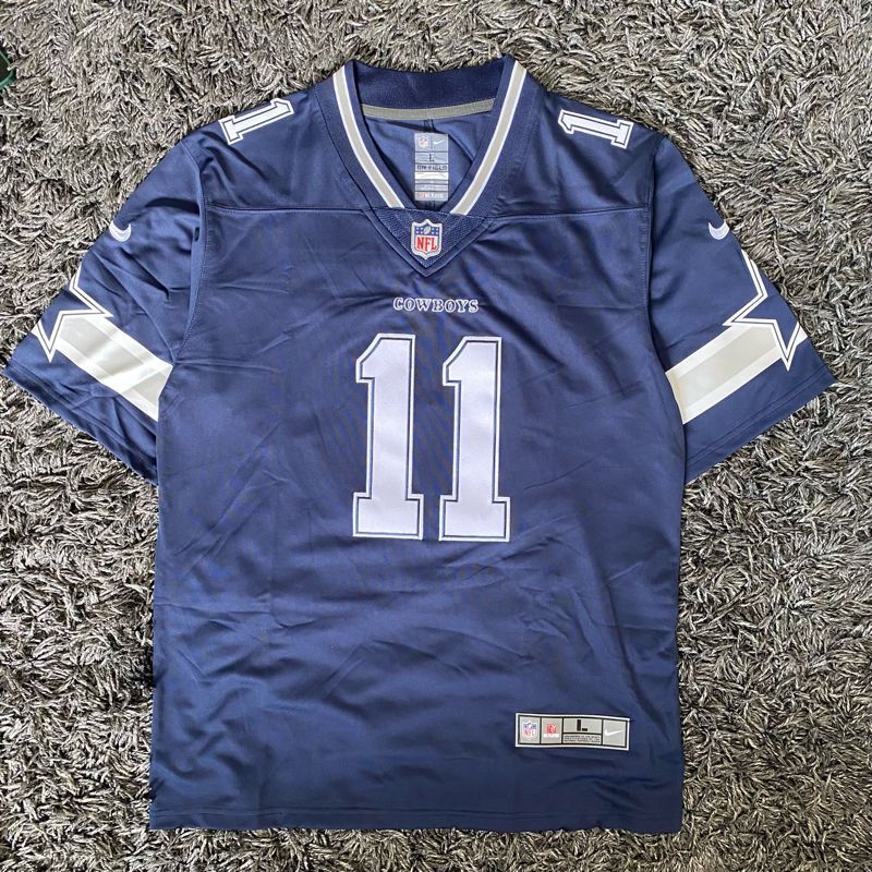 Nike Men's Navy & Silver Jersey - Preloved
