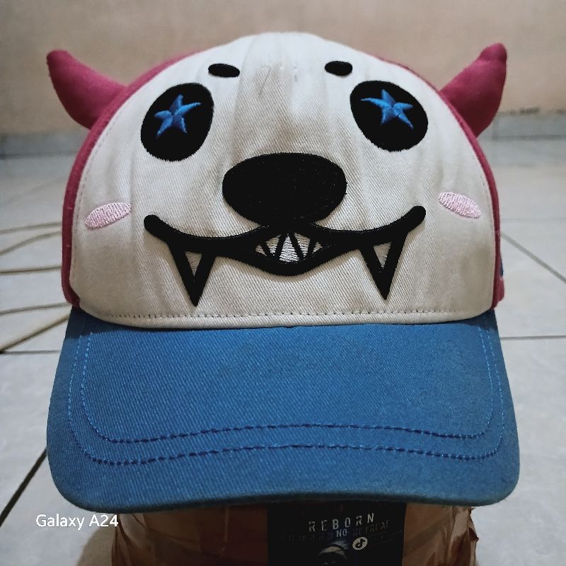 Indie Hat Pria multicolor - Preloved