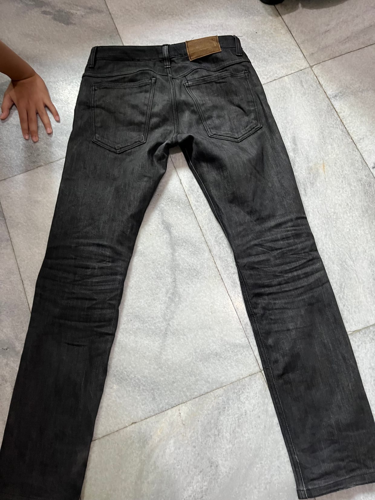 Number Nine Emo Jeans Pria black - Preloved