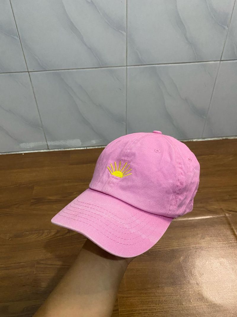 Gosha Rubchinskiy Biker Casual Hat Pria pink - Preloved
