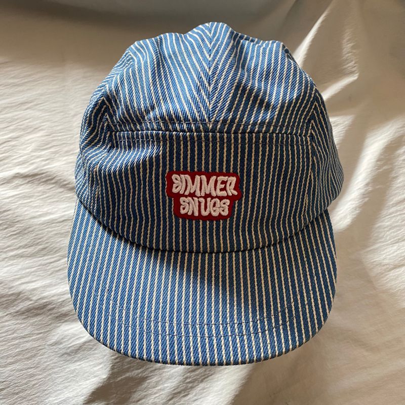 Uniqlo Vintage Hat Pria white blue - Preloved