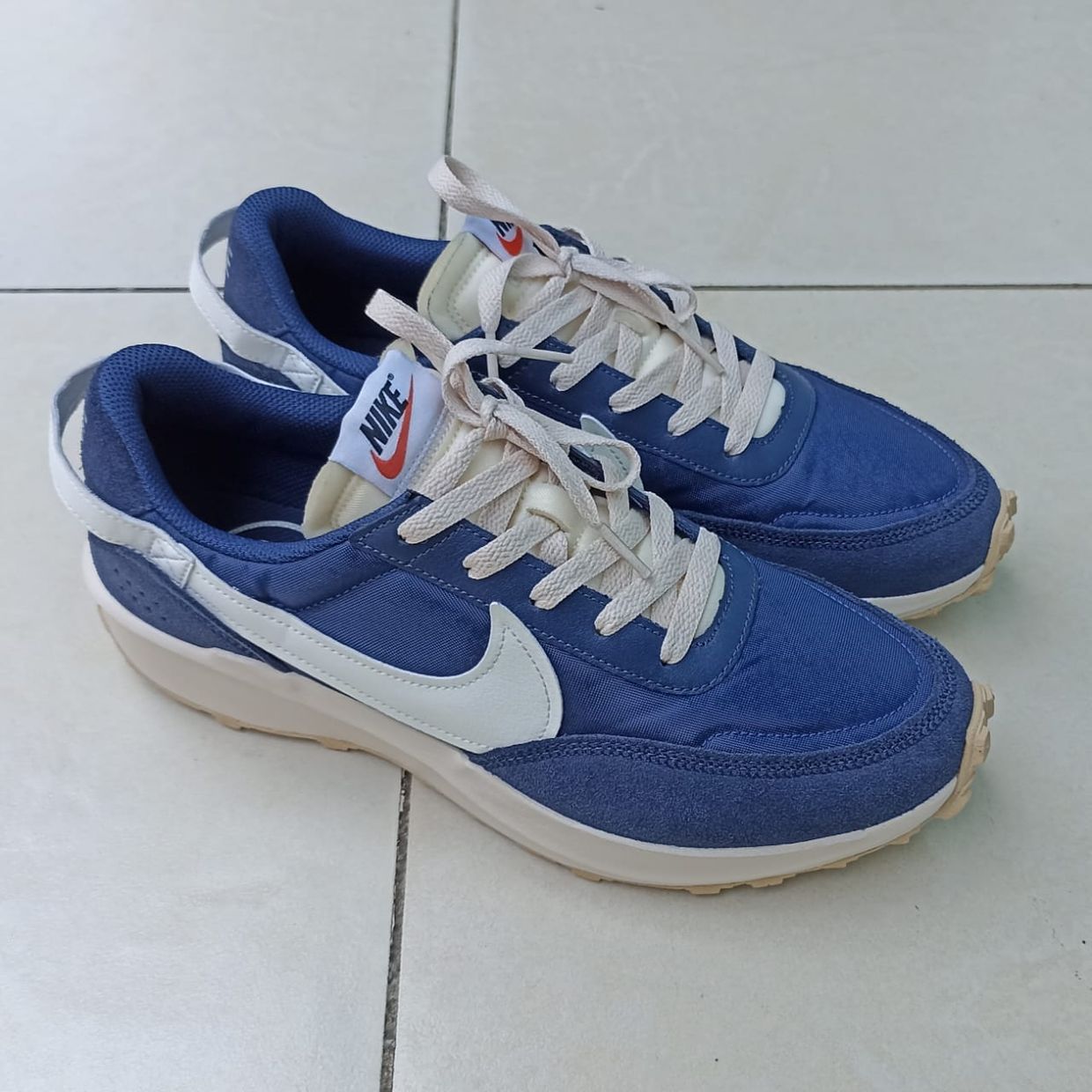 Nike Waffle Debut Navy Size US9 - Preloved
