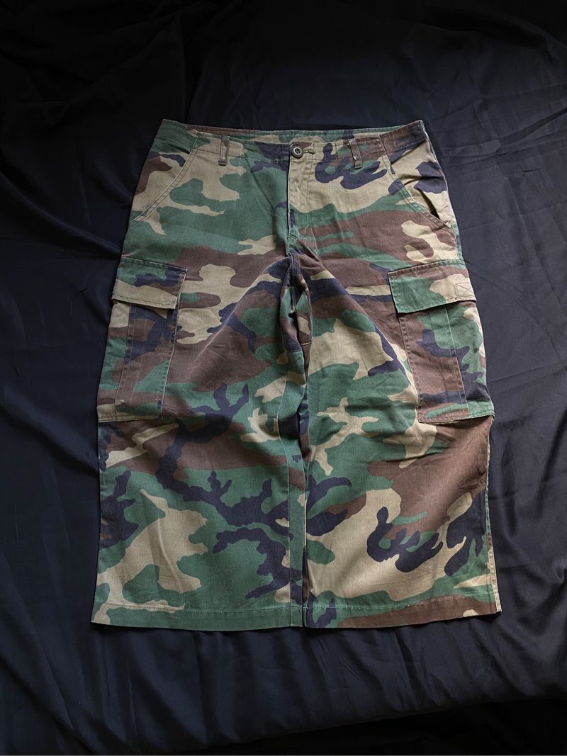 celana cargo baggy jorts pants army camo opium playboi carti - Preloved