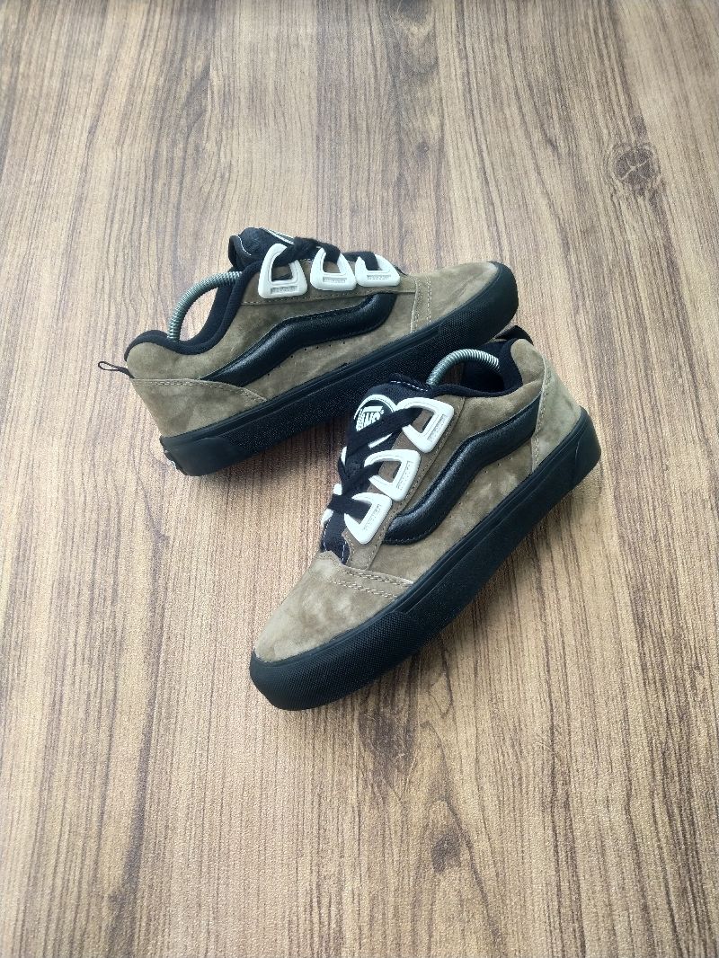 Vans Knu Skool - Preloved