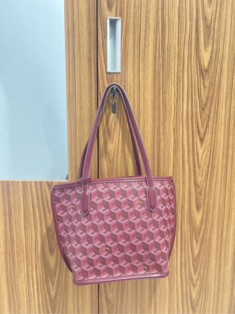 Tas christy ng mini russo burgundy original - Preloved