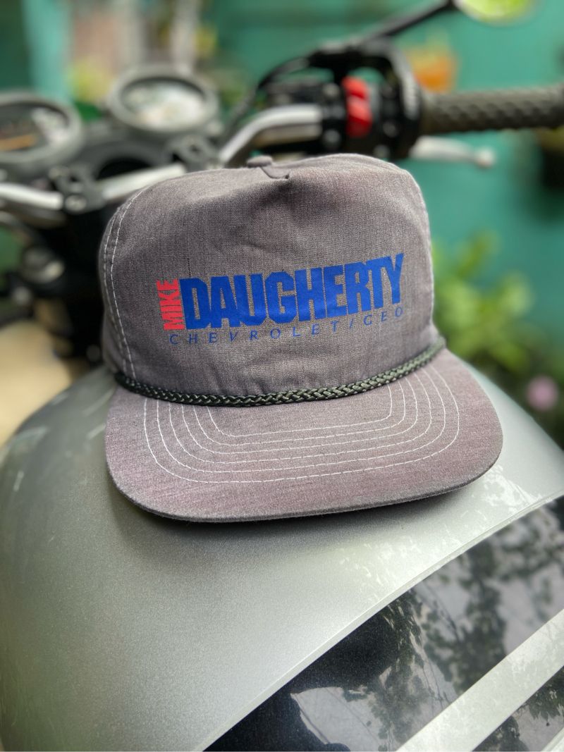 topi vintage second mike daugherty chevloret - Preloved