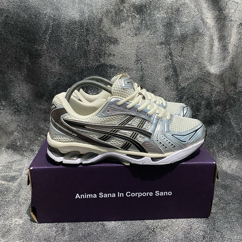 Asic* gel kayano - 14 - Preloved