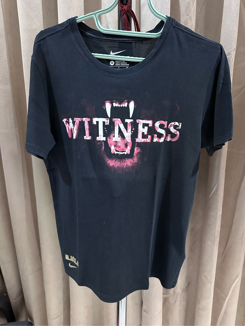 Lebron witness t shirt - Preloved