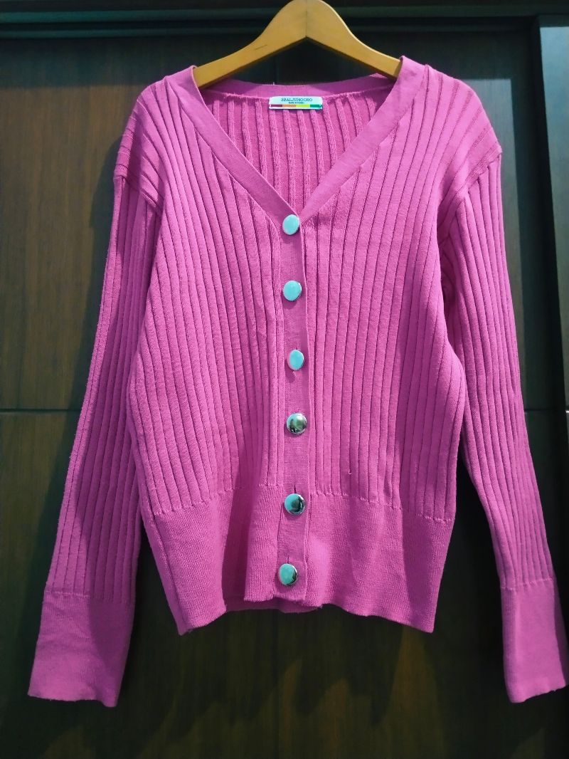 Cardigan pink lucu - Preloved