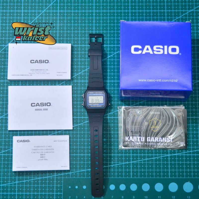 CASIO F105! FULLSET! ORIGINAL! MADE IN THAILAND! - Preloved