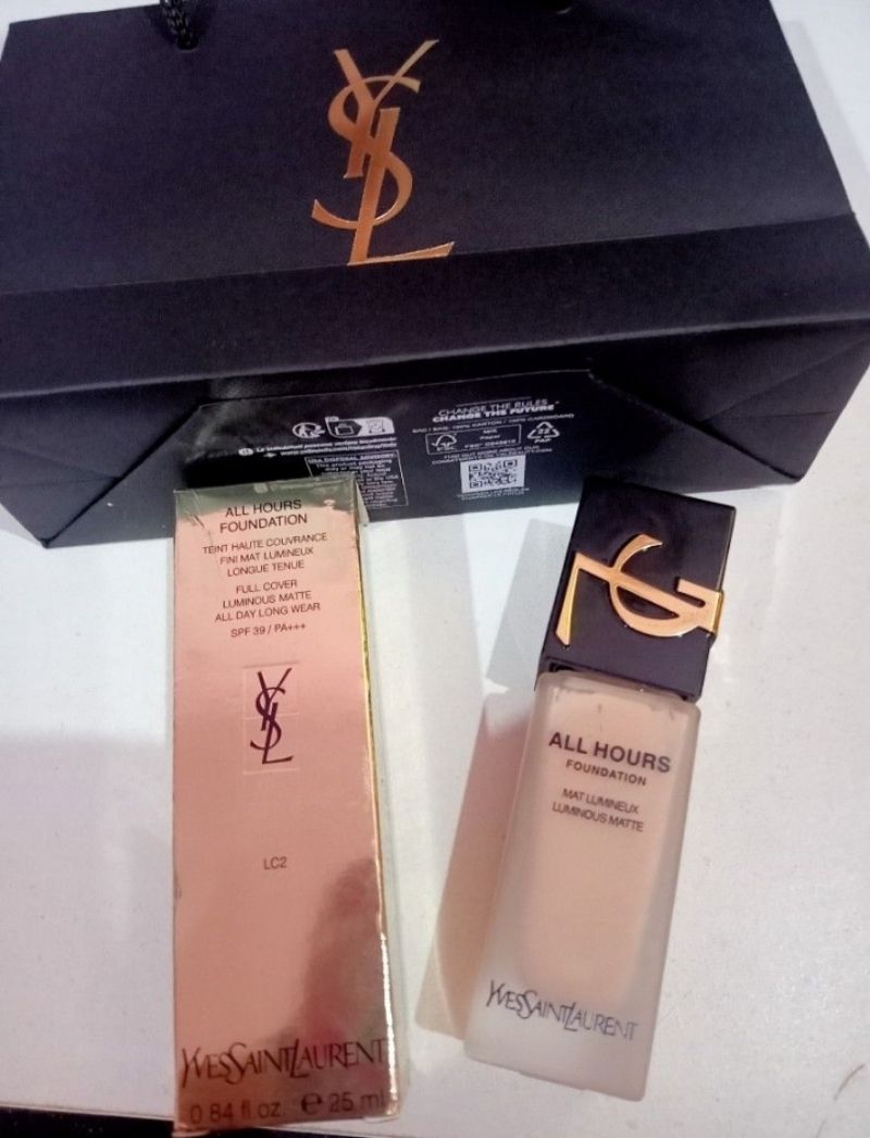 YSL Foundation All Hours LC2 (QR CODE KODE BATCH) - Preloved