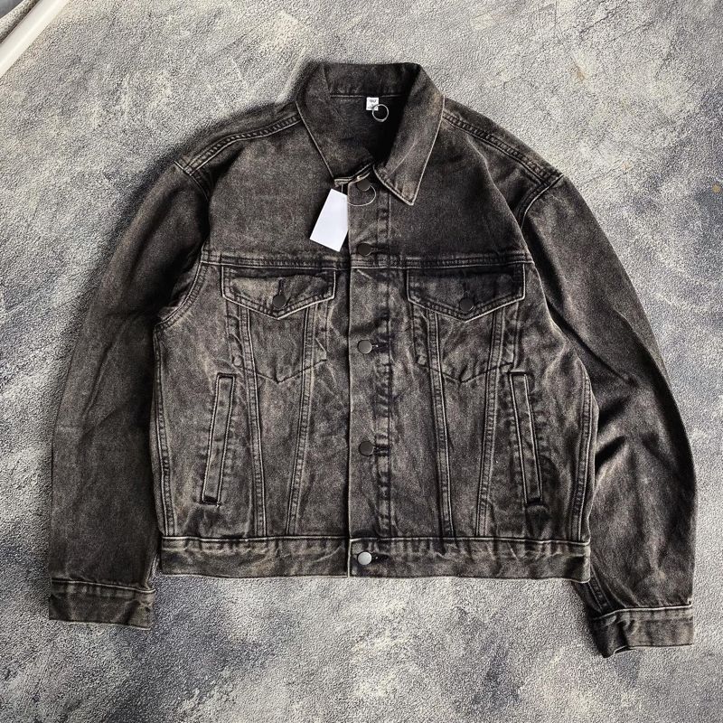 GU GRAY TRUCKER JAKET - Preloved