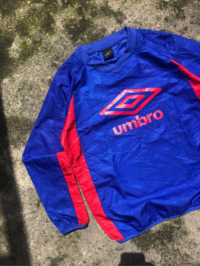 UMBRO SUPERMAN PATTERN - Preloved