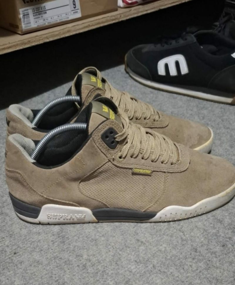 Supra skate shoes - Preloved