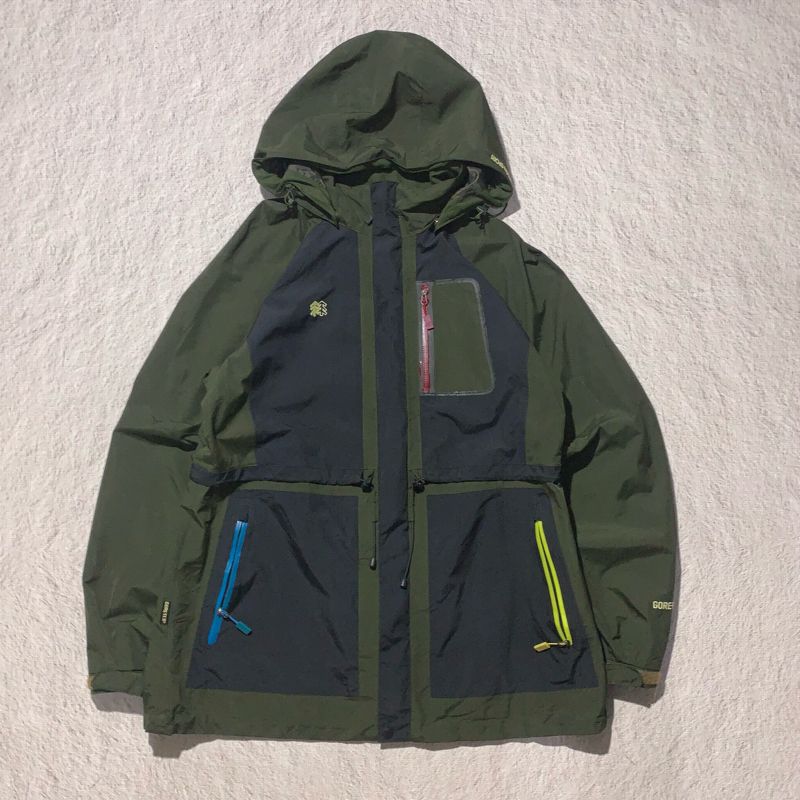 OUTDOOR JACKET KOLON SPORT GORETEX - Preloved