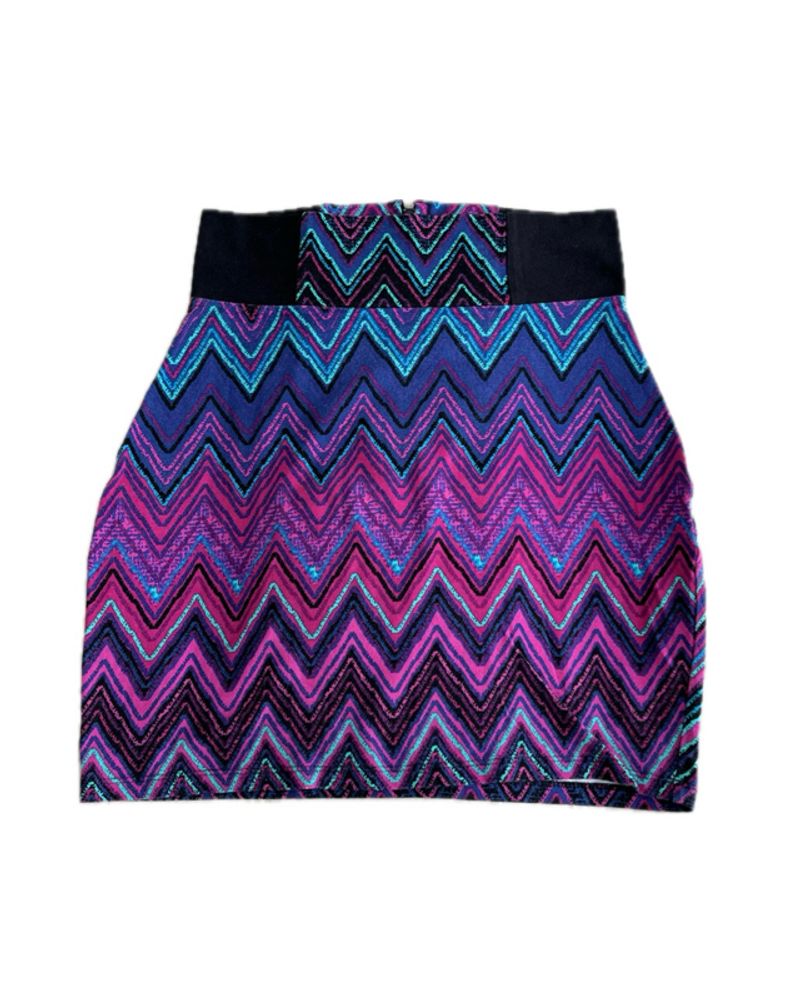 No Boundaries Pattern Mini Skirt - Preloved