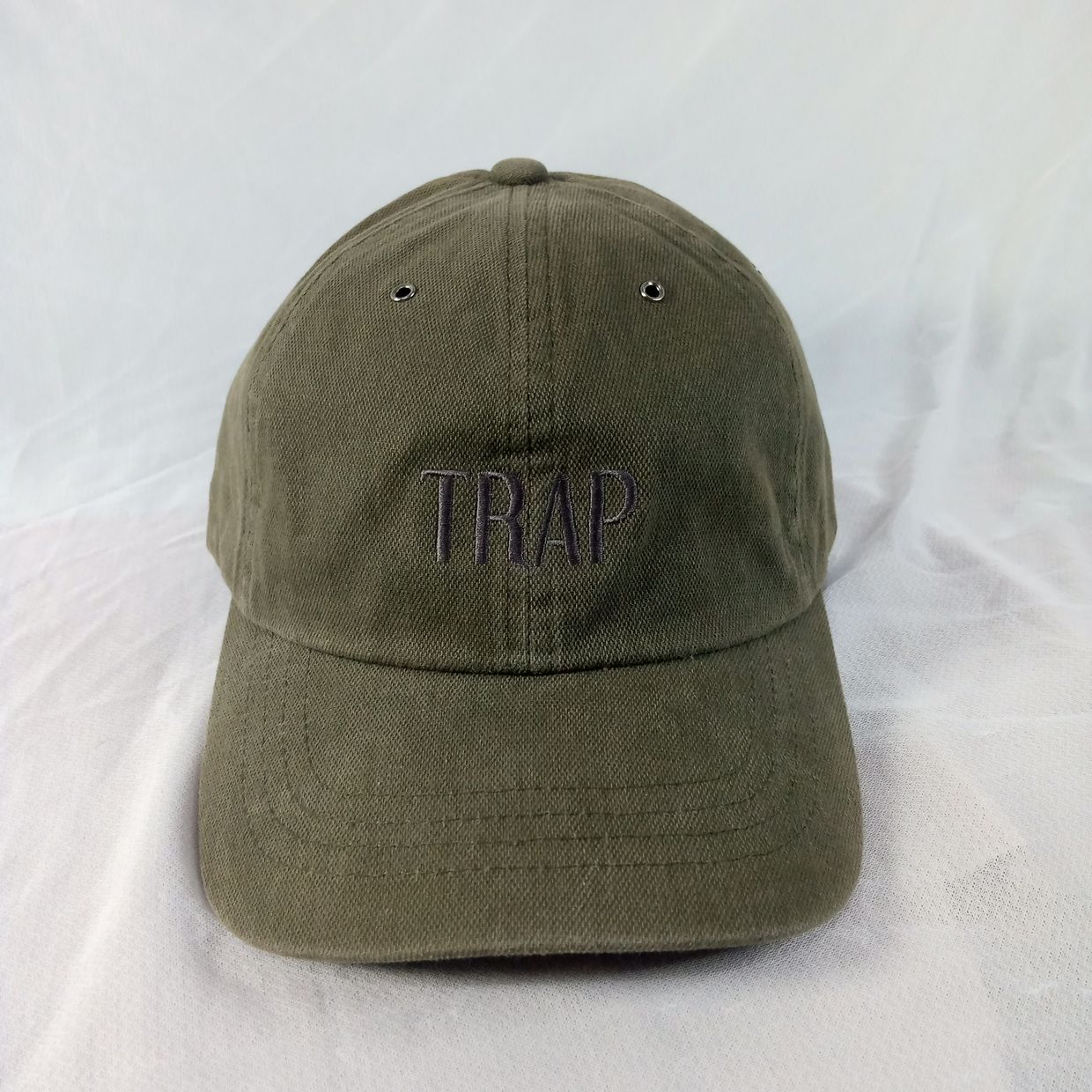 Streetwear Indie Hat Pria tan - Preloved