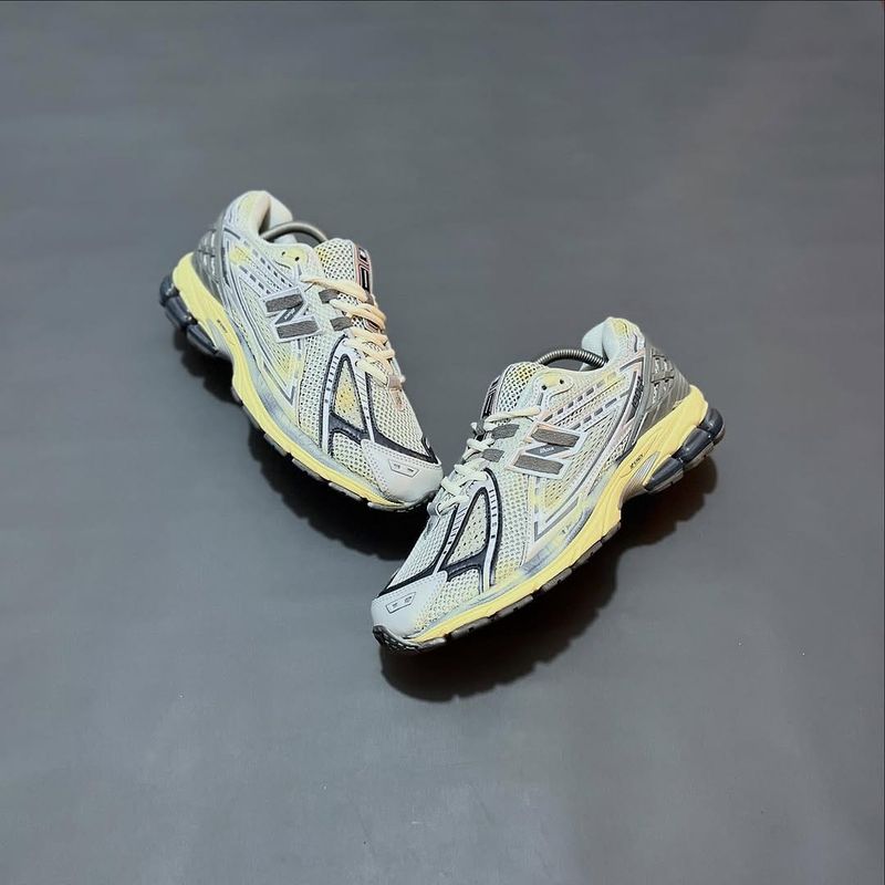 New Balance 1960 x This is never that - Preloved