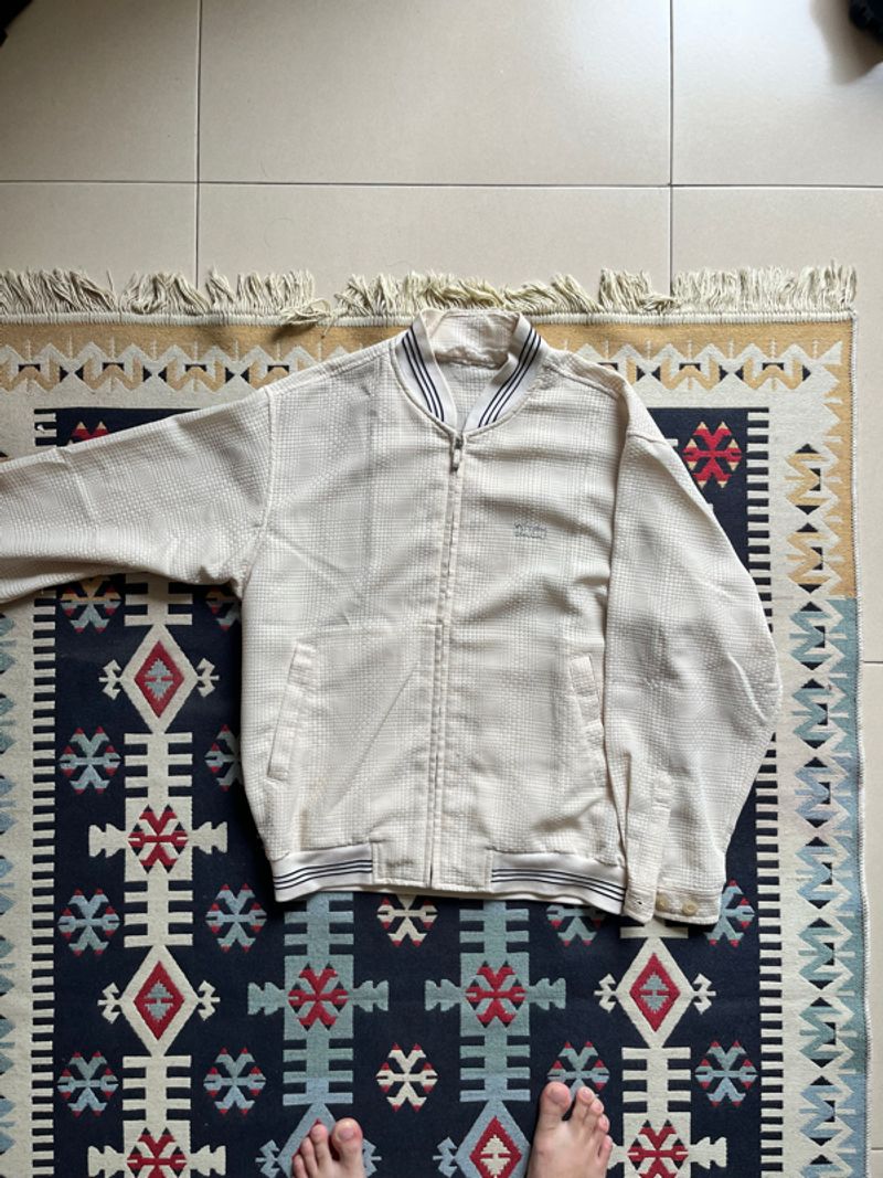 Varsity jacket putih - Preloved