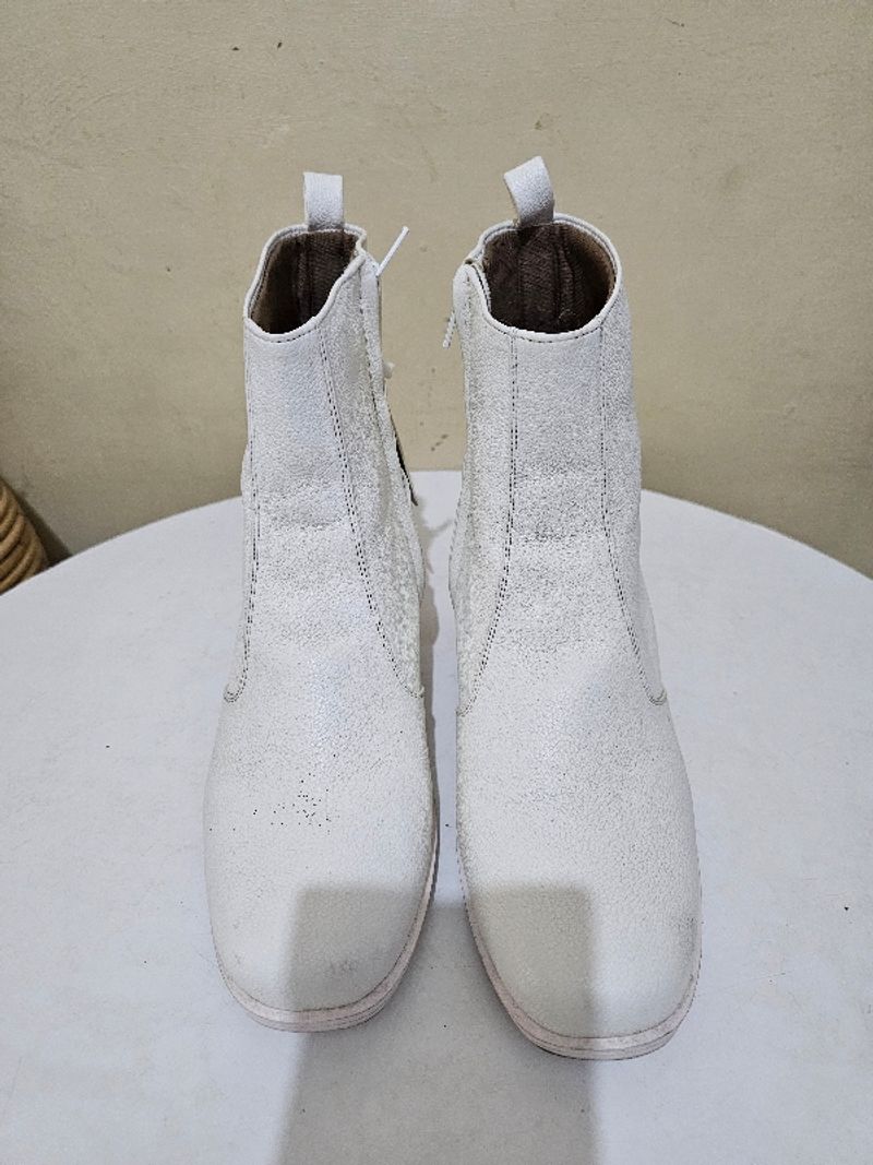 Yoora Sarah Boots - Preloved