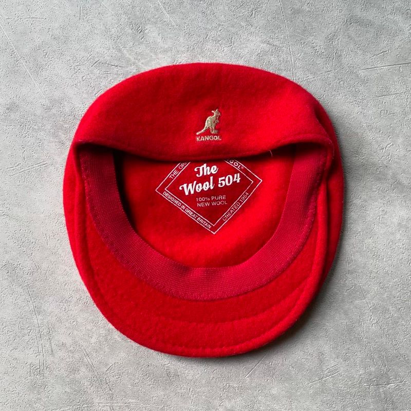 Kangol Vintage Luxury Hat Pria red - Preloved