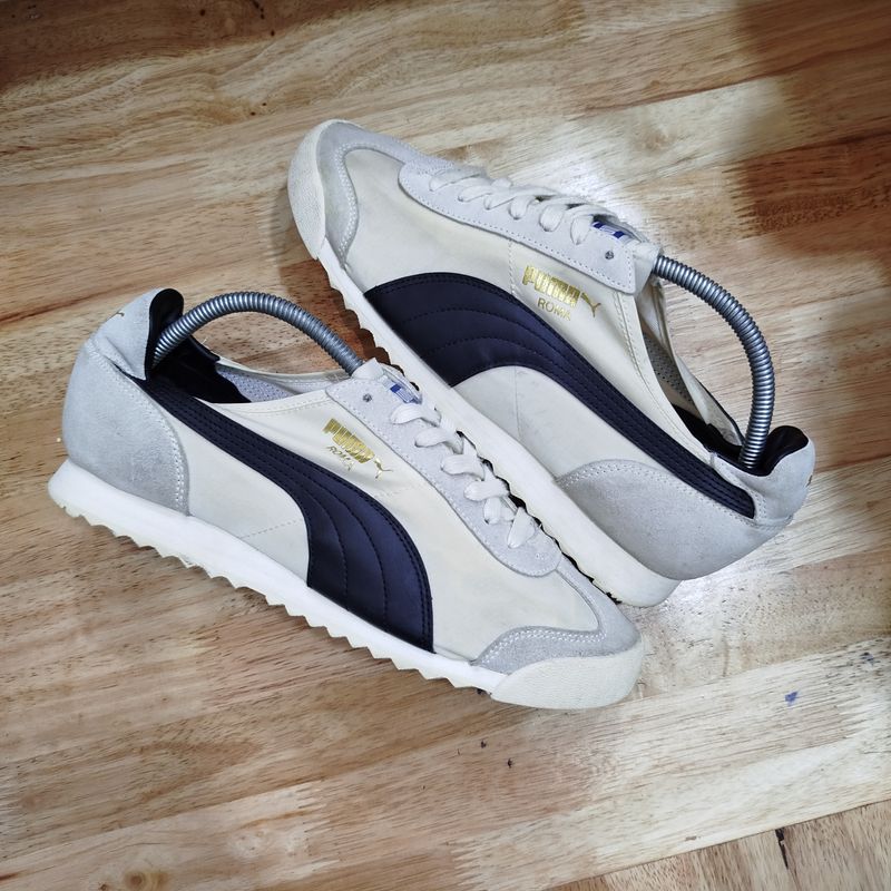 Puma Men's Black, Gray & Cream Sneakers - Preloved