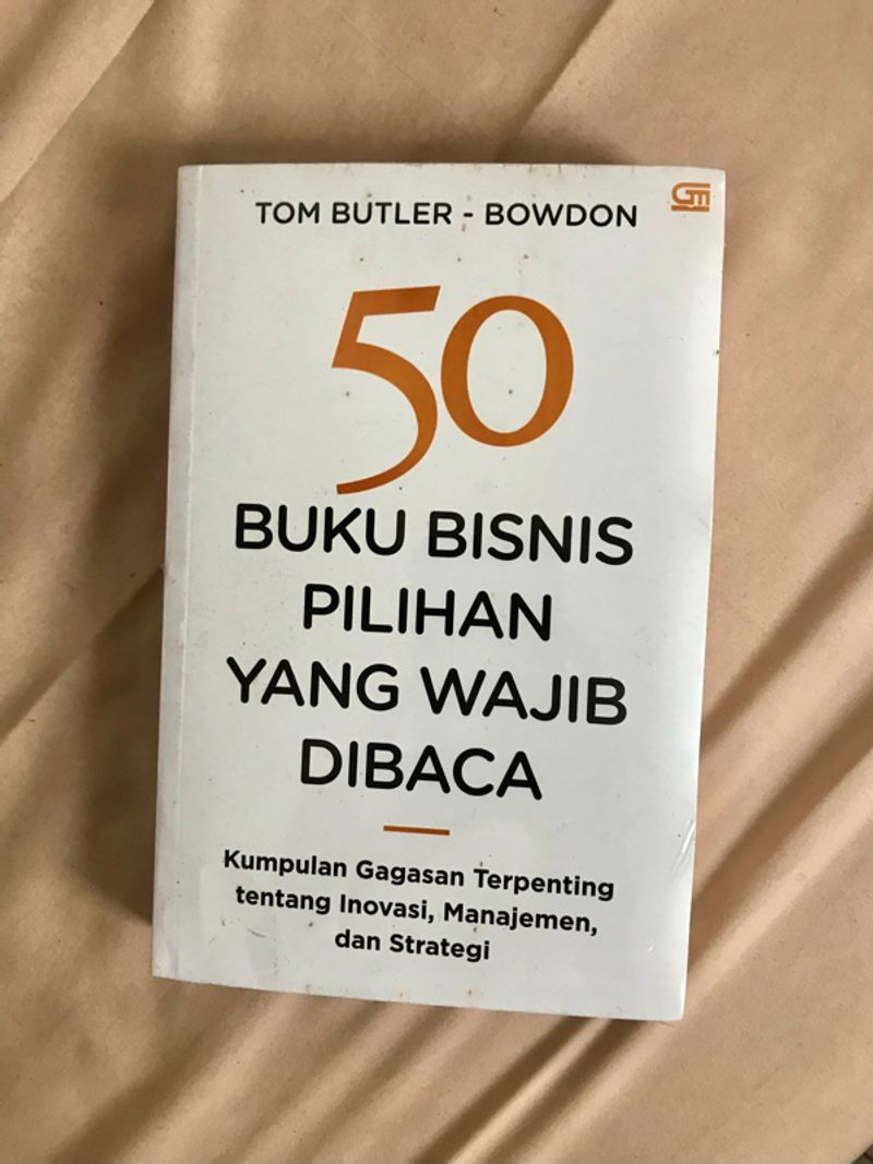 50 Buku Bisnis Pilihan Yang Wajib Dibaca - Tom Butler-Bowdon - Preloved